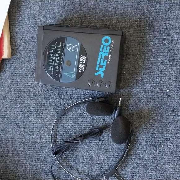 eletro brand | Other | Vintage Electro Brand Cassette Radio Player ...